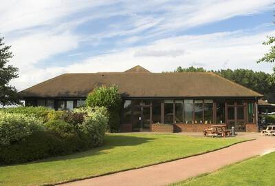 Chelsfield Lakes Golf Centre, Orpington, United Kingdom - Albrecht Golf ...