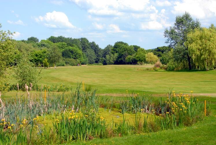 Cheshunt Park Golf Club, Cheshunt, United Kingdom - Albrecht Golf Guide