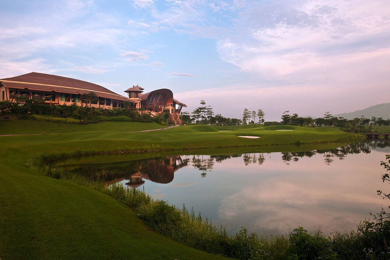 Foison Golf, Guangzhou, China - Albrecht Golf Guide