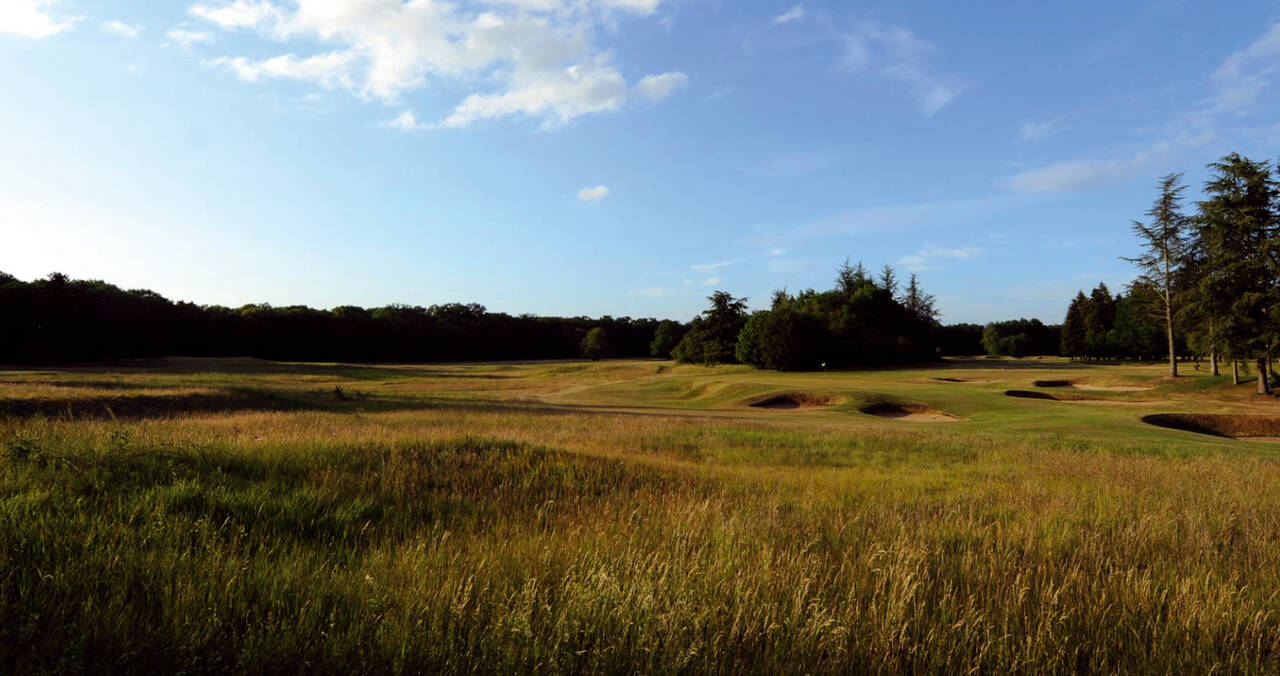 Golf de Chantilly, Vineuil Saint Firmin, France - Albrecht Golf Guide