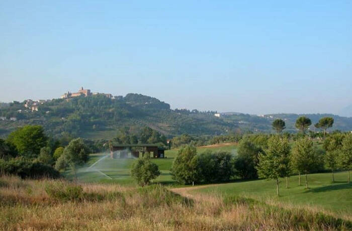 Golf Il Cerreto di Miglianico, Miglianico (CH), Italy - Albrecht Golf Guide
