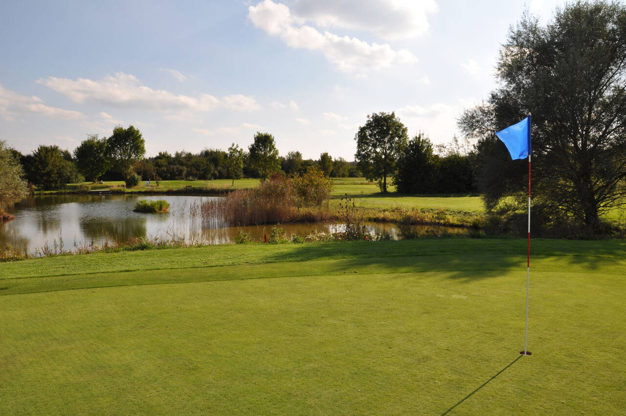 Golfanlage Harthausen, Harthausen - Albrecht Golf Führer