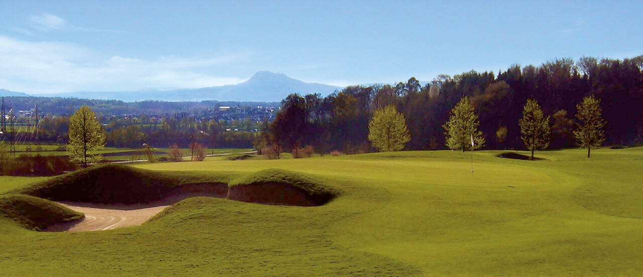 Golfplatz Steißlingen GmbH & Co. KG, Steisslingen-Wiechs - Albrecht ...