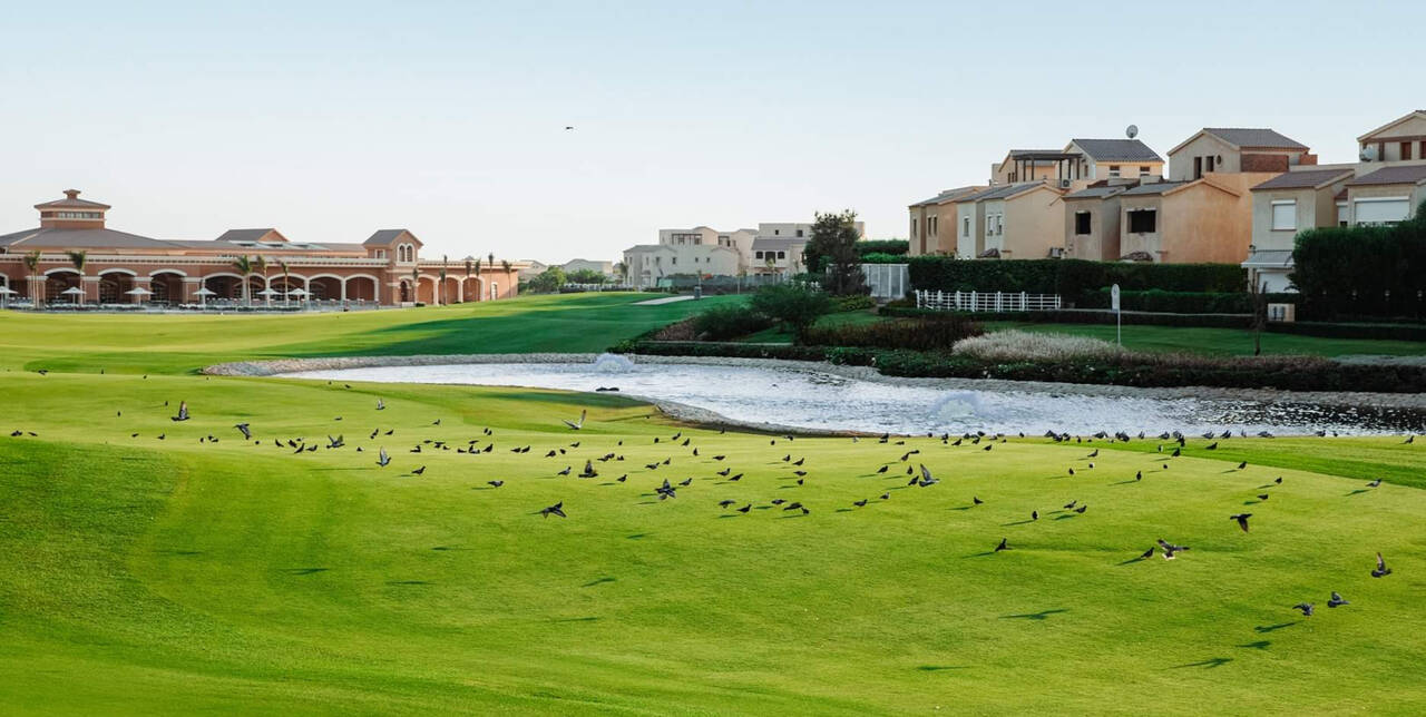 Madinaty Golf Club, Cairo, Ägypten - Albrecht Golf Führer