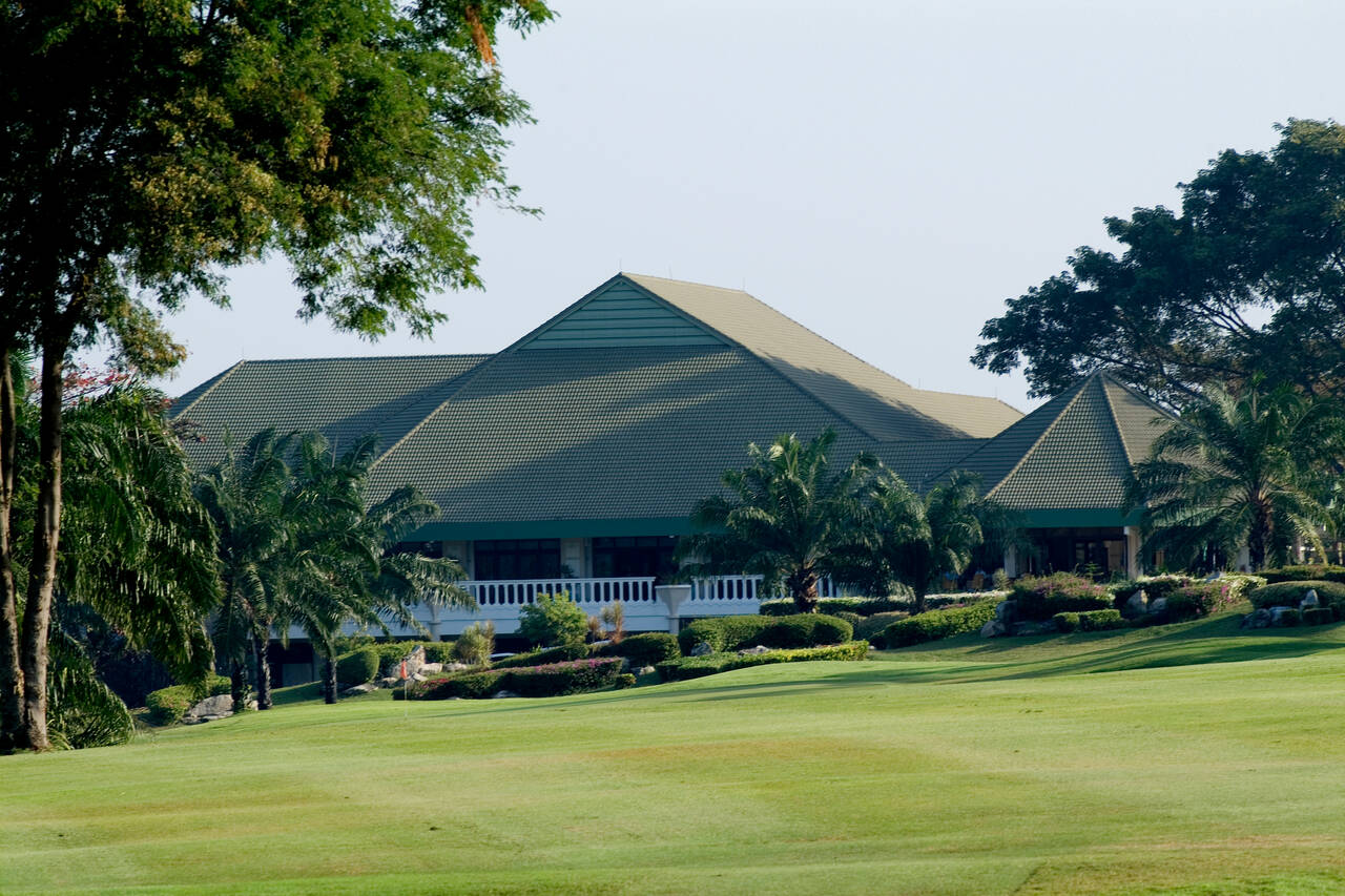 Palm Hills Golf Club & Residence, Cha-am, Thailand - Albrecht Golf Guide