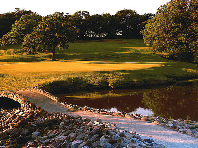 Selborne Country Club, Pennington, South Africa - Albrecht Golf Guide
