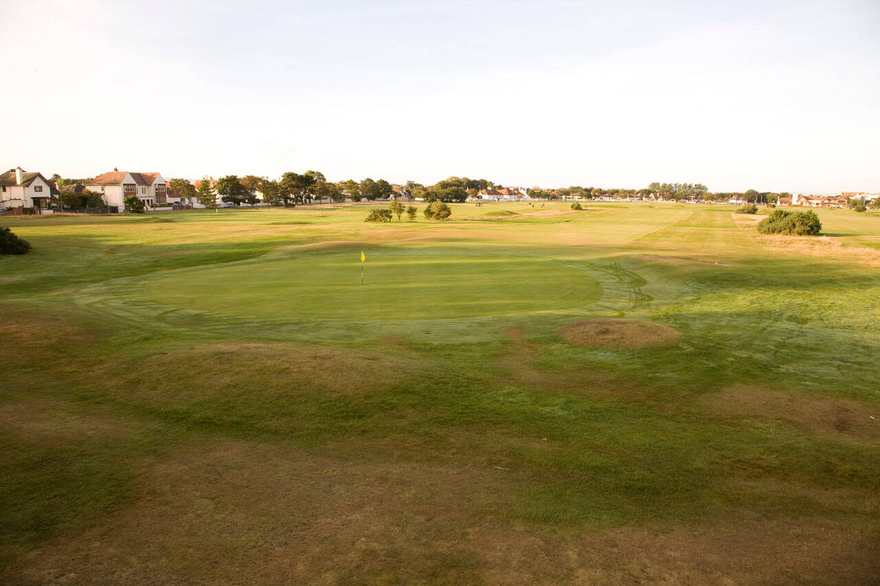 Troon Lochgreen Golf Course, Troon, United Kingdom - Albrecht Golf Guide